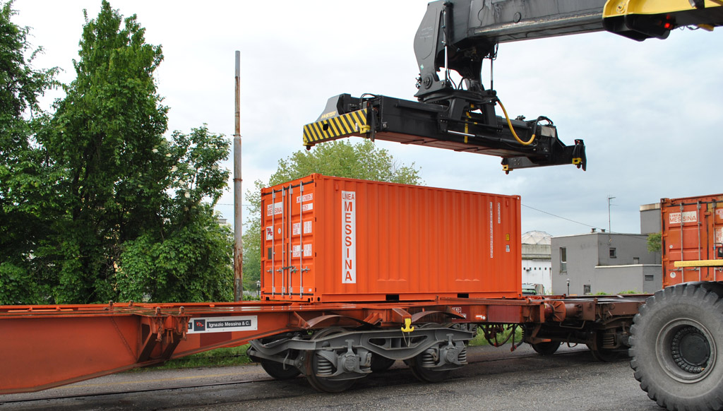 Logistics | Messina Line